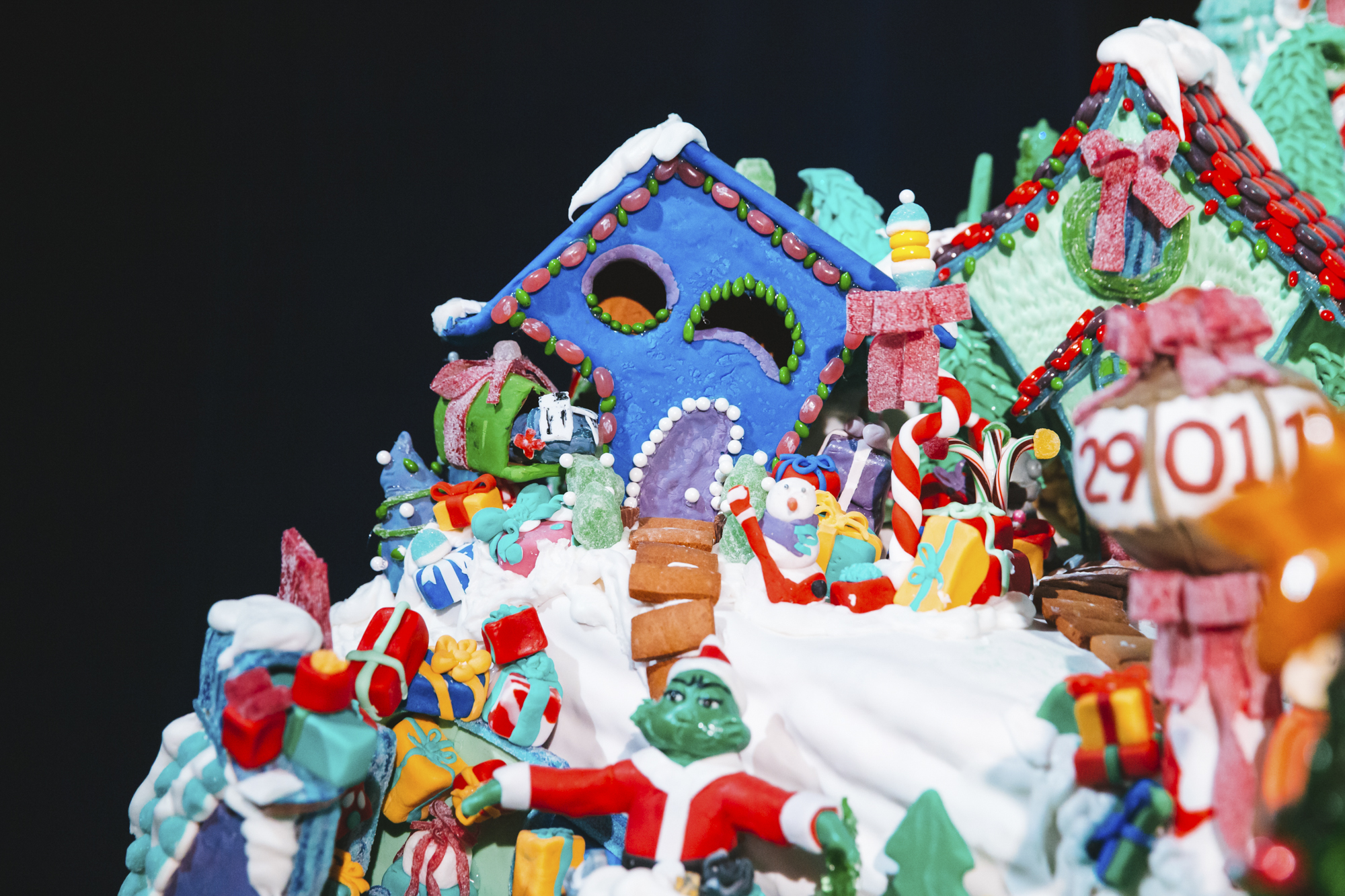 First Look: Sheraton's Gingerbread Village brings Whoville to Seattle ...
