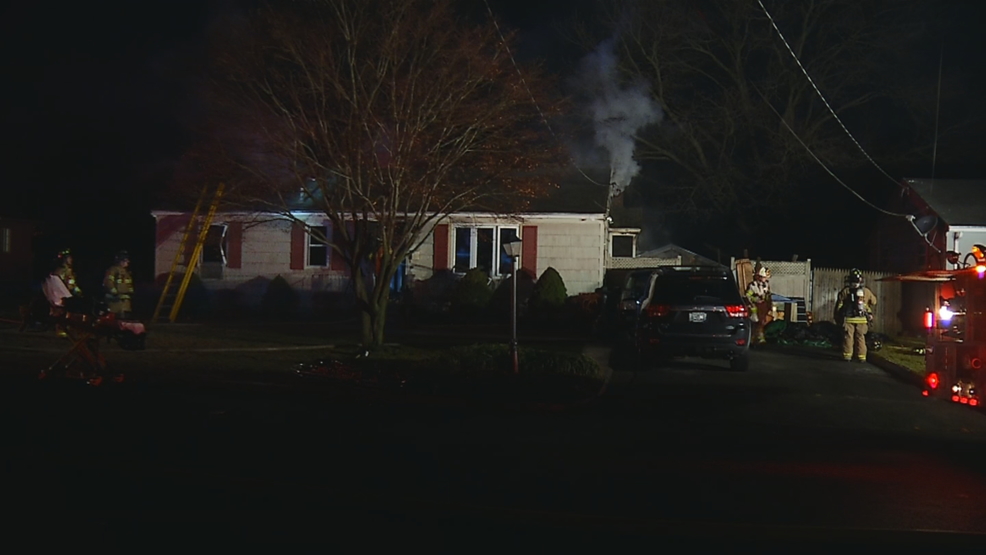 Fire breaks out in Warwick home | WJAR